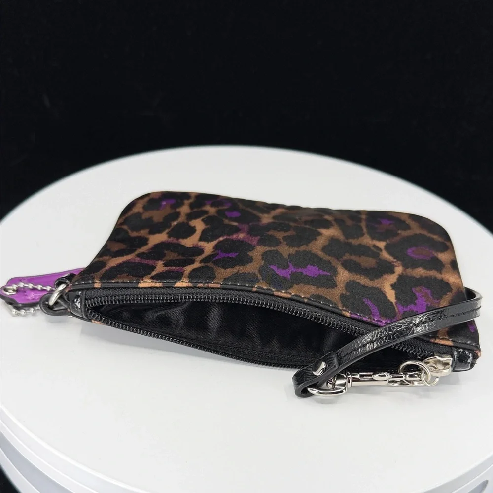 Coach | Bags | Coach Ocelot Print Wristlet Leopardstyle Pattern ...